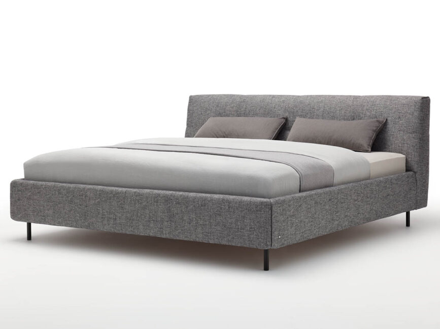 Rolf Benz 50 bed - De Donjon Meubelen Eindhoven