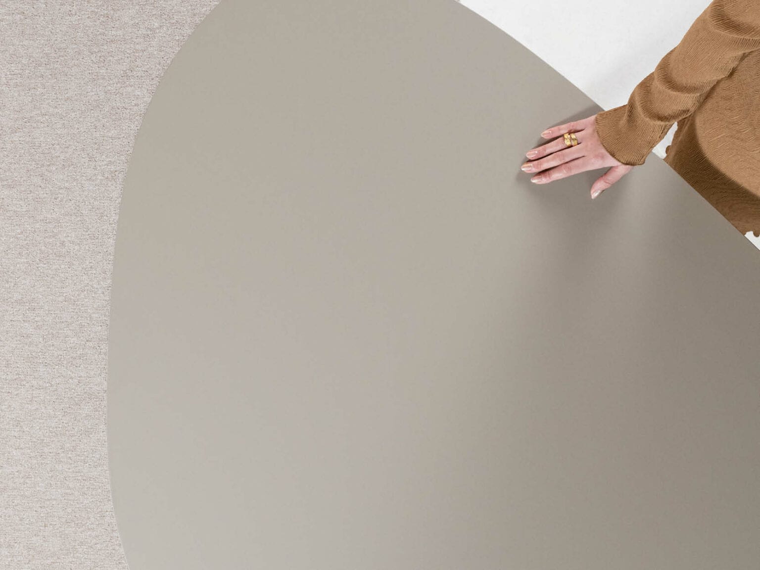 Studio HENK Butterfly tafel - blob - De Donjon Meubelen Eindhoven