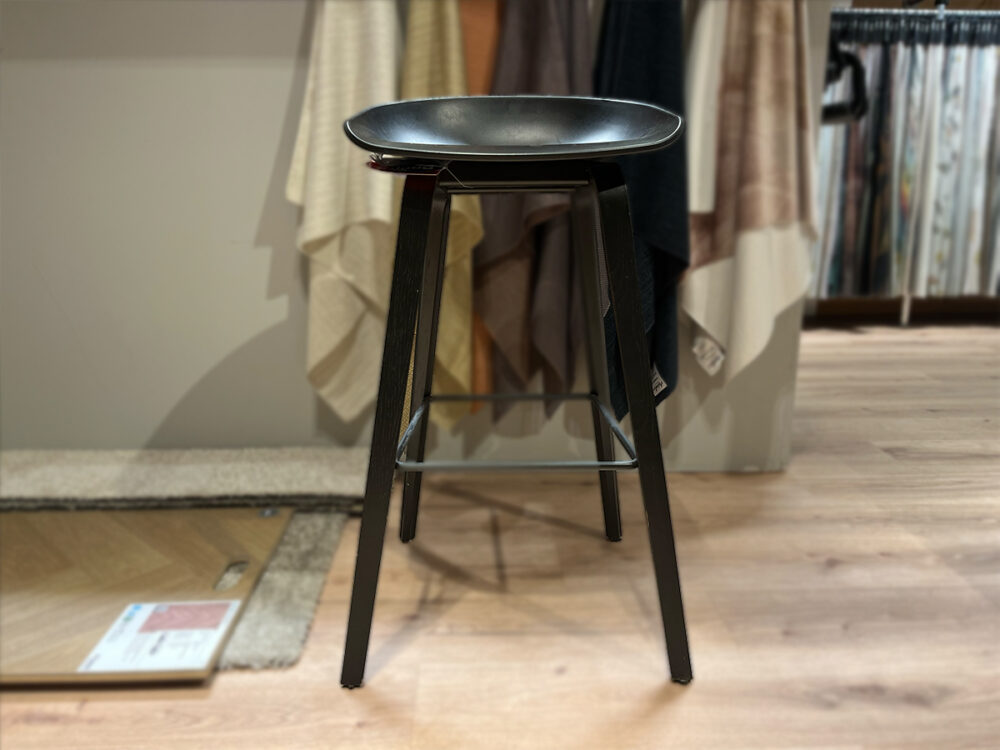 HAY AAS 32 high barkruk - showroommodel